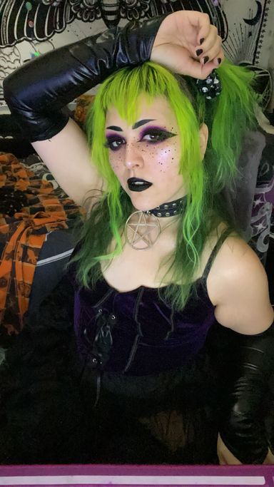 Best Gothic OnlyFans Accounts in December 2025 | Fansearch